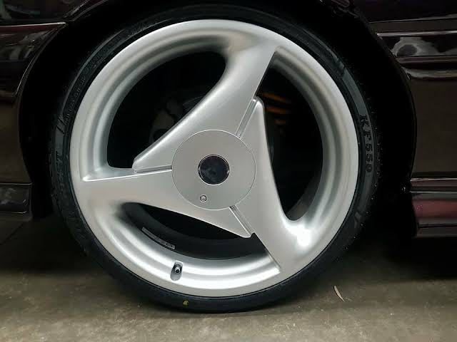 HSV TRI SPOKE – Boss Motorsport Wheels & Tyre